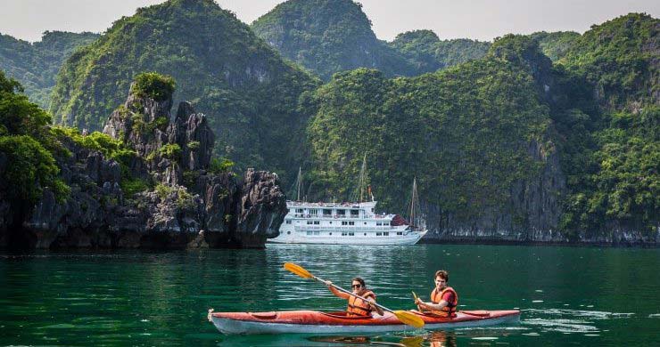 kayaking-halong-bay - Old Quarter Travel | Hanoi Travel Agency ...